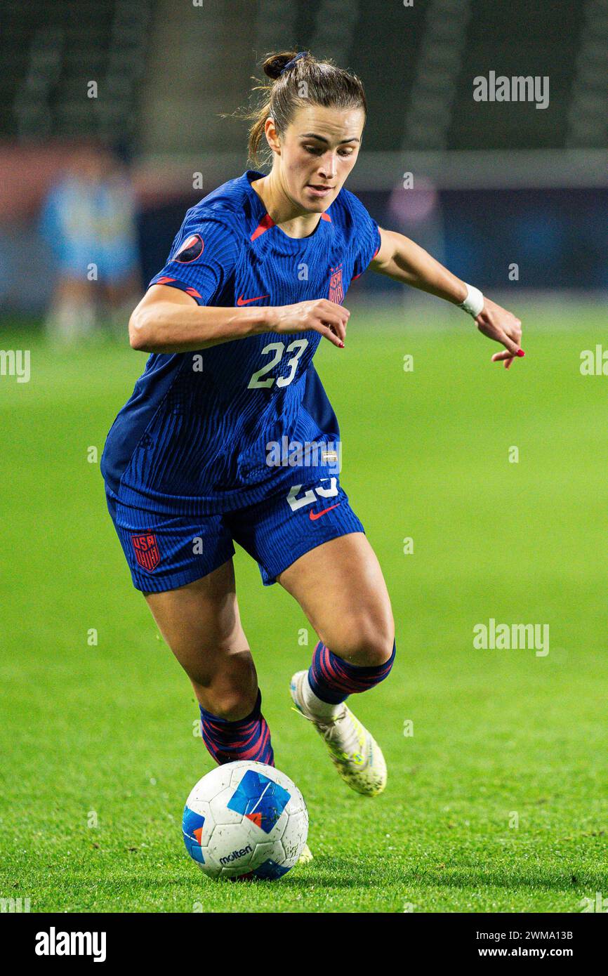 Emily fox hi-res stock photography and images - Alamy