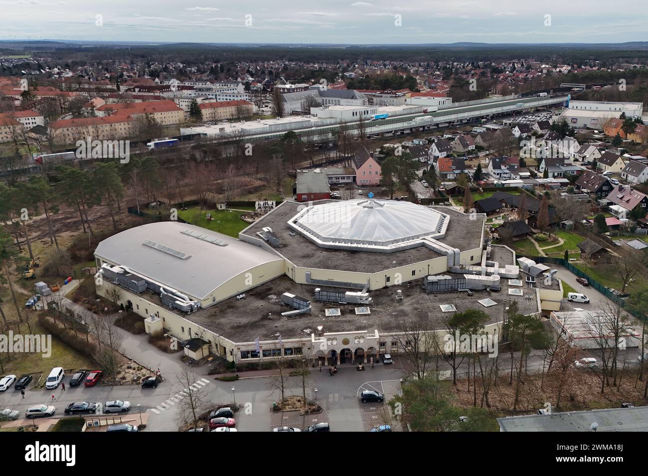 Ludwigsfelde, Germany. 23rd Feb, 2024. The Kristall Therme Ludwigsfelde ...