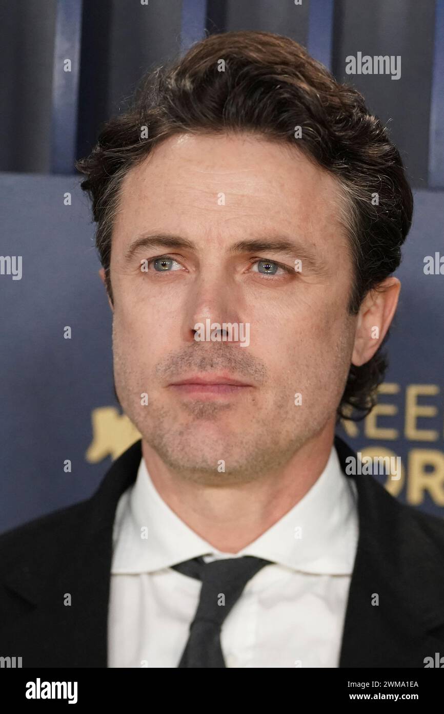 Casey Affleck arrives at the 30th annual Screen Actors Guild Awards on ...
