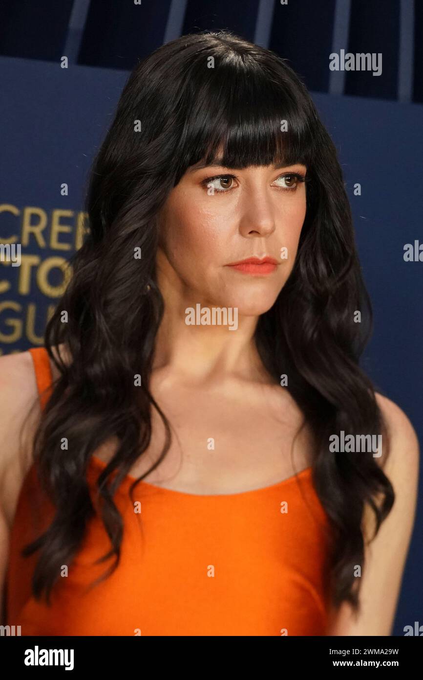 Zoe Winters arrives at the 30th annual Screen Actors Guild Awards on ...
