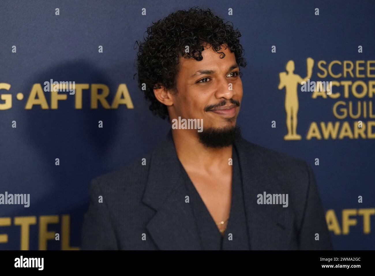 Moe Hashim arrives at the 30th annual Screen Actors Guild Awards on ...
