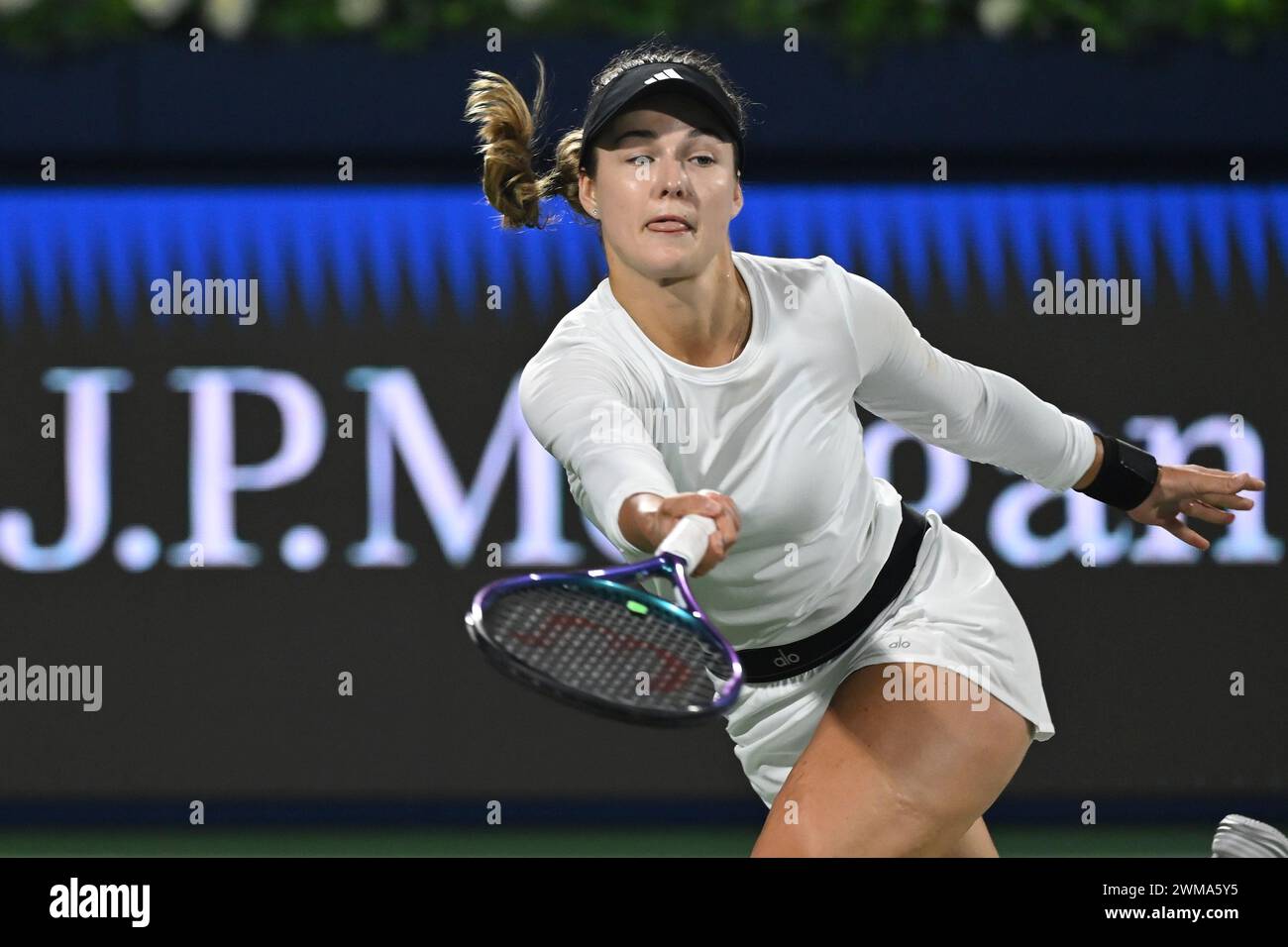 Jasmine paolini dubai hi-res stock photography and images - Alamy