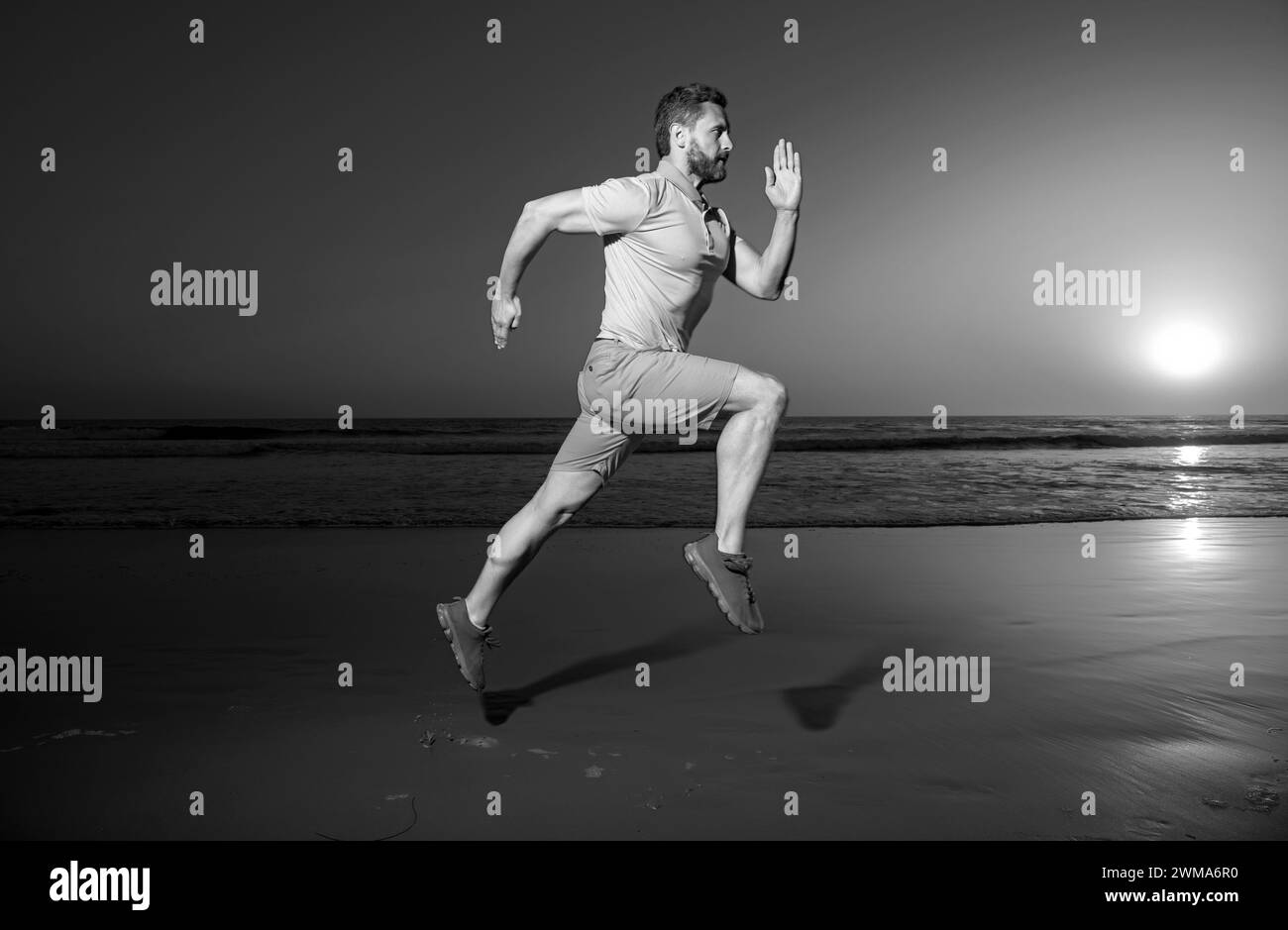 Man running at sunset. Full length of healthy man running and sprinting ...
