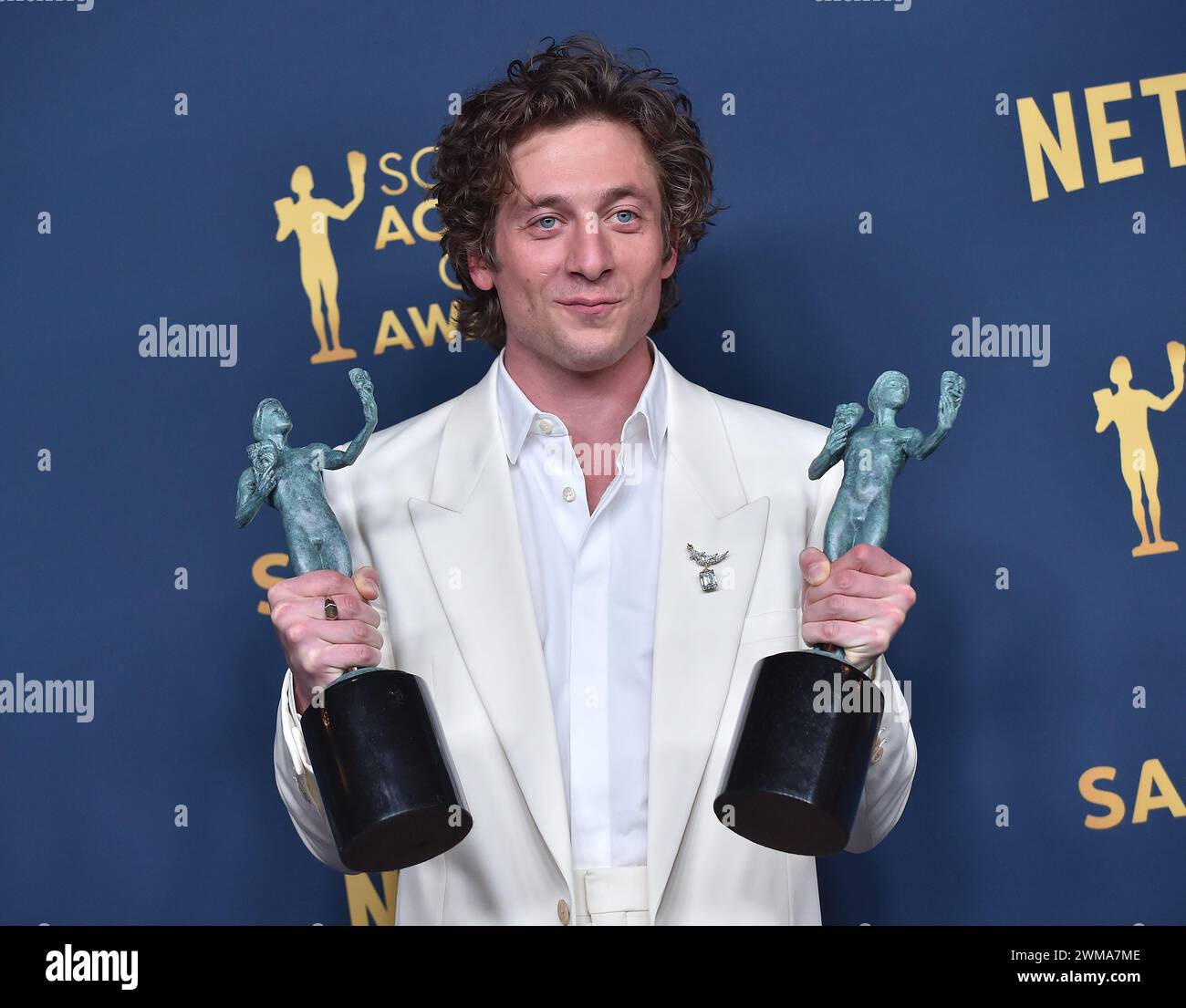 Los Angeles, USA. 24th Feb, 2024. Jeremy Allen White in the press room ...