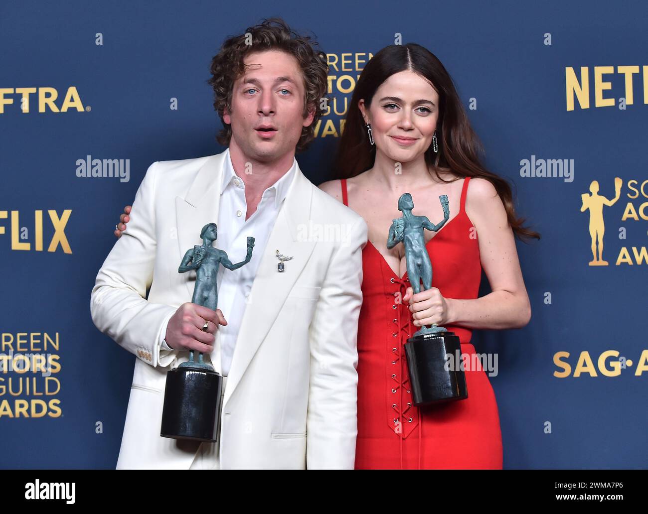 Los Angeles, USA. 24th Feb, 2024. Jeremy Allen White and Molly Gordon ...