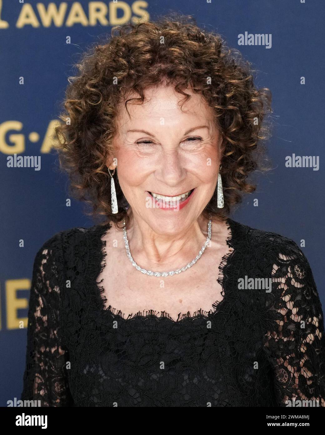 Los Angeles, USA. 24th Feb, 2024. Rhea Perlman walking on the red ...