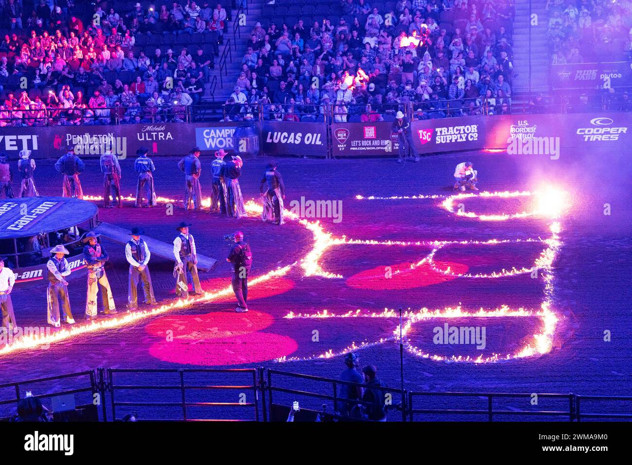 Jacksonville, Florida, USA. 24th Feb, 2024. Bull Riders introductions ...