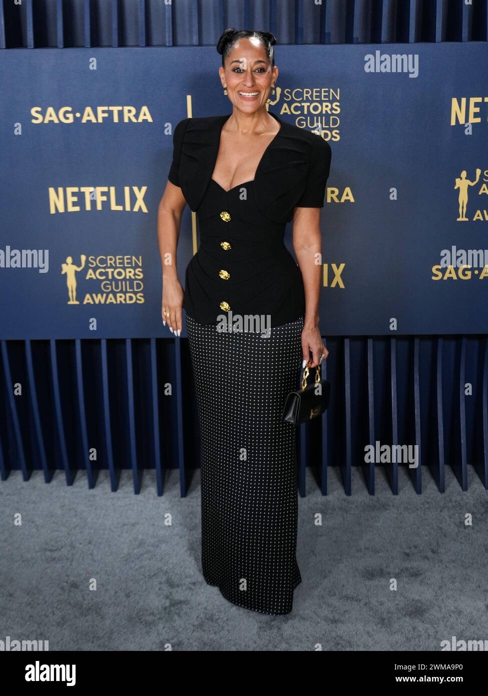 Los Angeles, USA. 24th Feb, 2024. Tracee Ellis Ross walking on the red ...