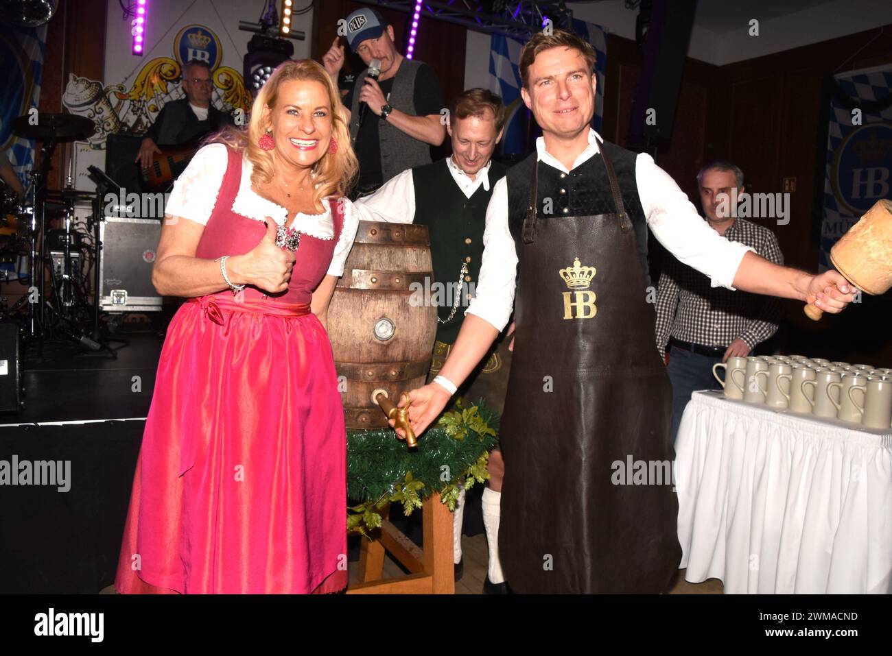 Silja Steinberg Wirtin. Juergen Kritschil GF. Leo Reisinger ...