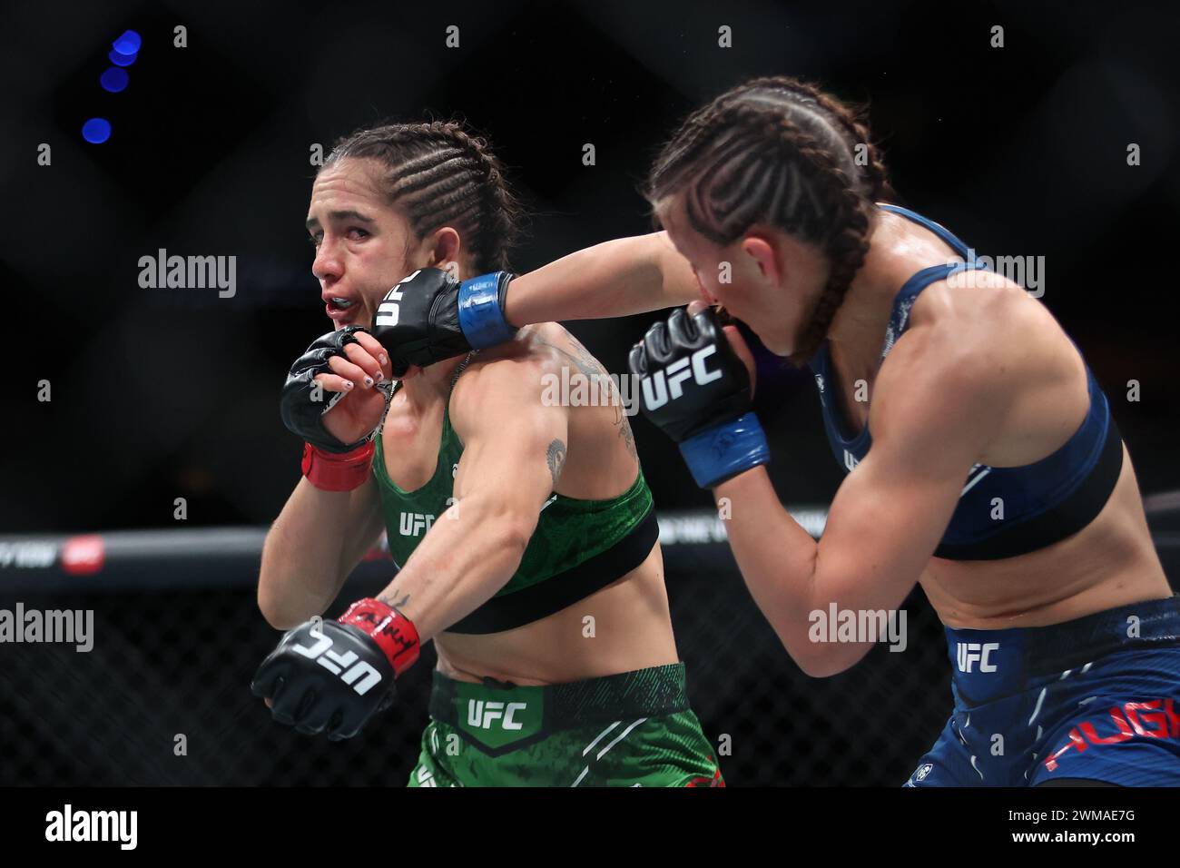 Yazmin jauregui and sam hughes hi-res stock photography and images - Alamy