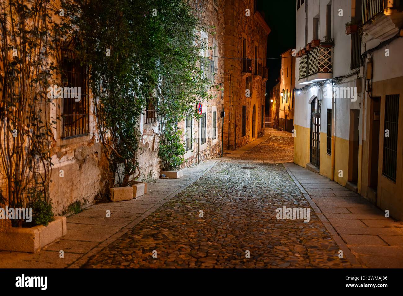 Lovely old buildings on hi-res stock photography and images - Alamy