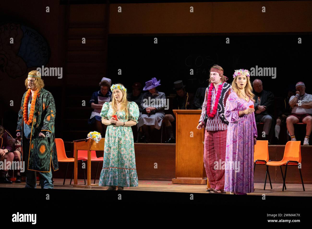 American opera baritone hi-res stock photography and images - Alamy