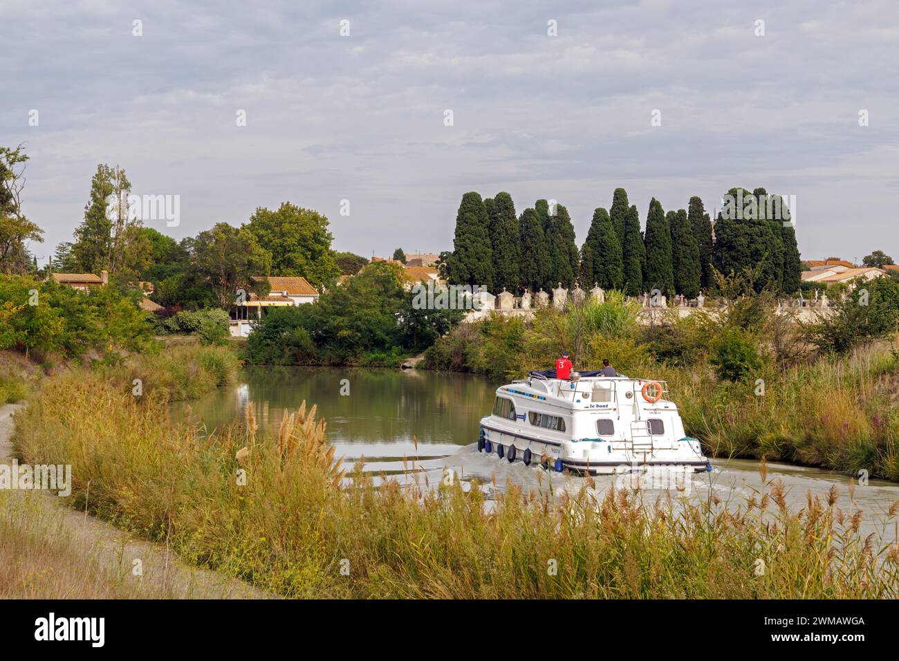 Navigation on the Canal du Midi between the Malpas Tunnel and the ...