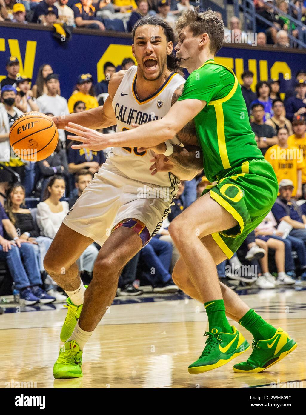 Haas Pavilion Berkeley Calif, USA. 24th Feb, 2023. CA U.S.A. CAPTION ...