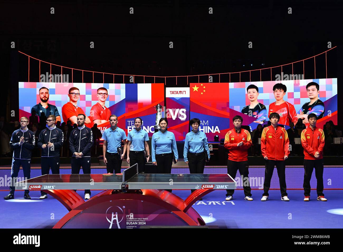 Busan, South Korea. 25th Feb, 2024. Team China (R) and team France (L ...