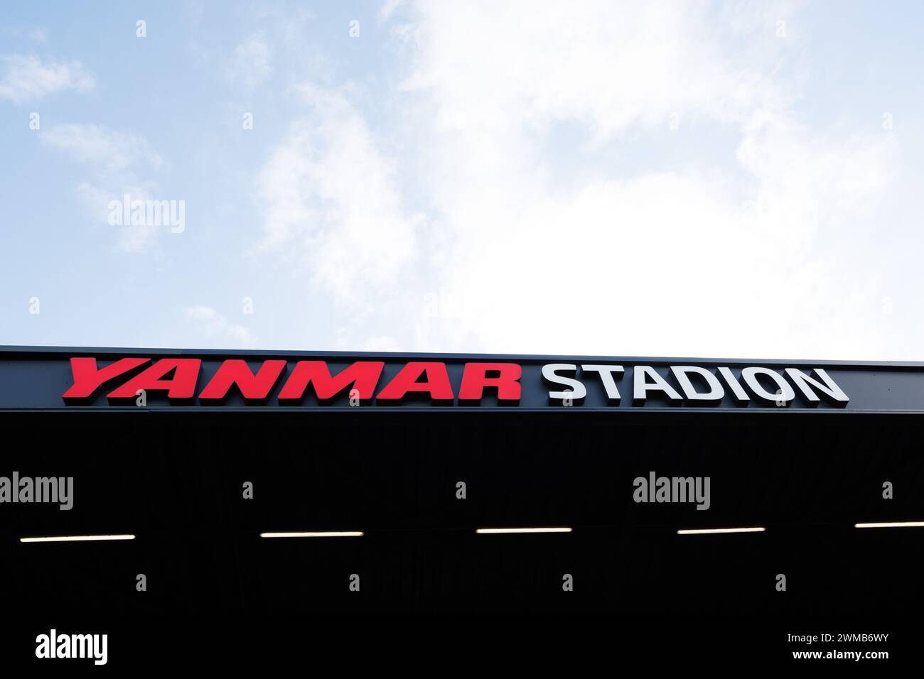 Almere, Netherlands. 25th Feb, 2024. ALMERE, 25-02-2024, Yanmar Stadium ...