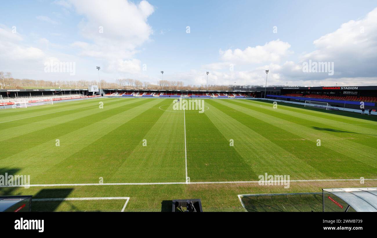 Almere, Netherlands. 25th Feb, 2024. ALMERE, 25-02-2024, Yanmar Stadium ...