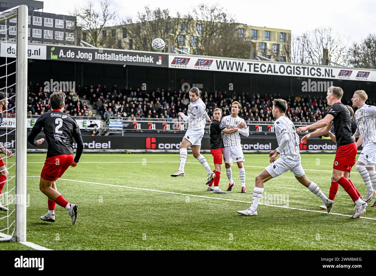Rotterdam, Nederland. 25th Feb, 2024. ROTTERDAM, 25-02-2024, Van Donge ...