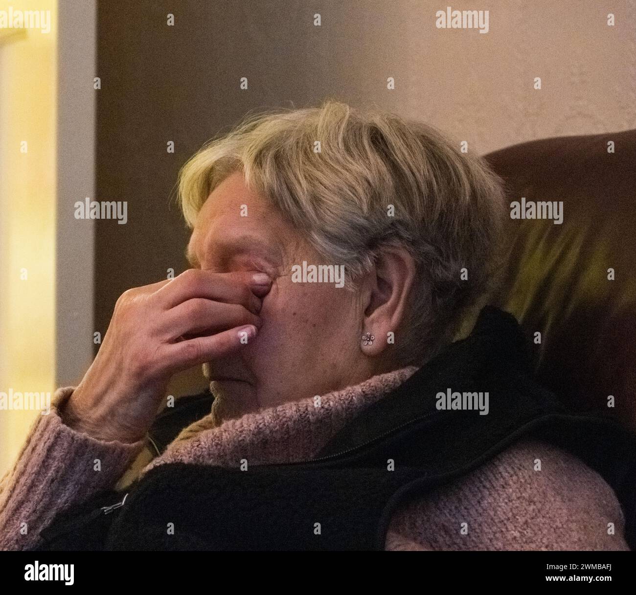 Portrait of a suffering elderly lady Stock Photo - Alamy