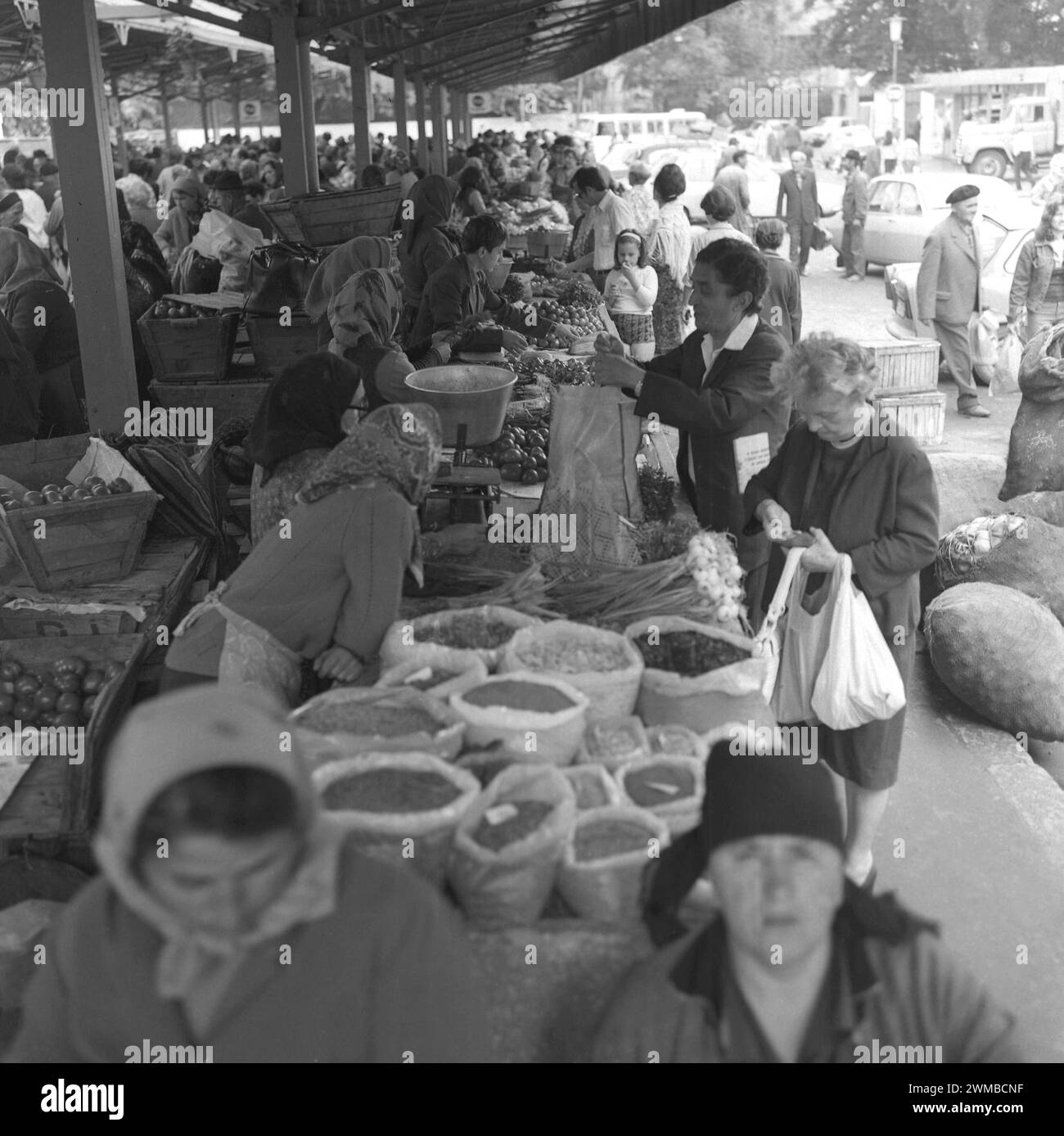 Scene in the largest farmer's market in downtown Bucharest, Romania ...