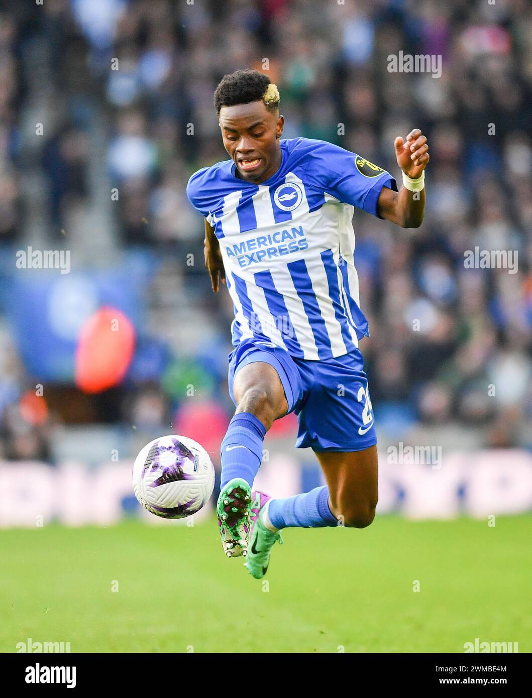 Footballer simon adingra 2024 hi-res stock photography and images - Alamy