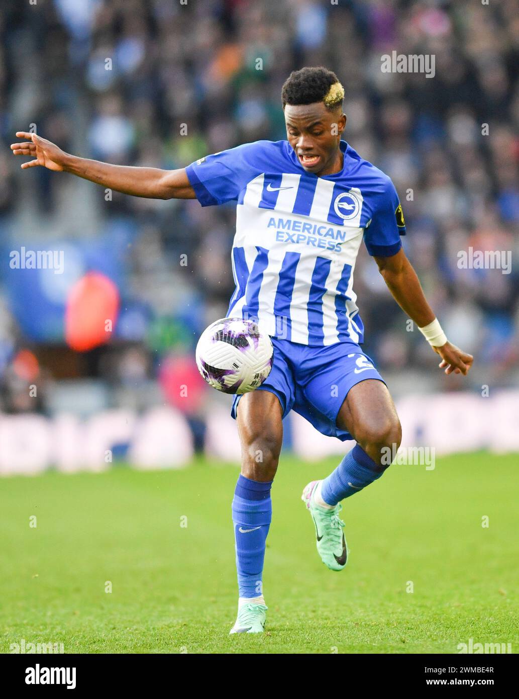 Footballer simon adingra 2024 hi-res stock photography and images - Alamy
