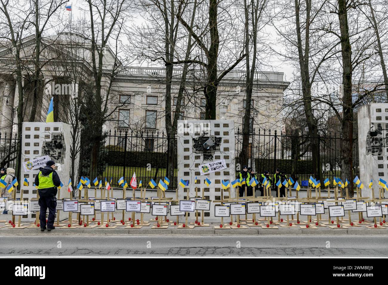 The installation near the Embassy of the Russian Federation in Warsaw ...