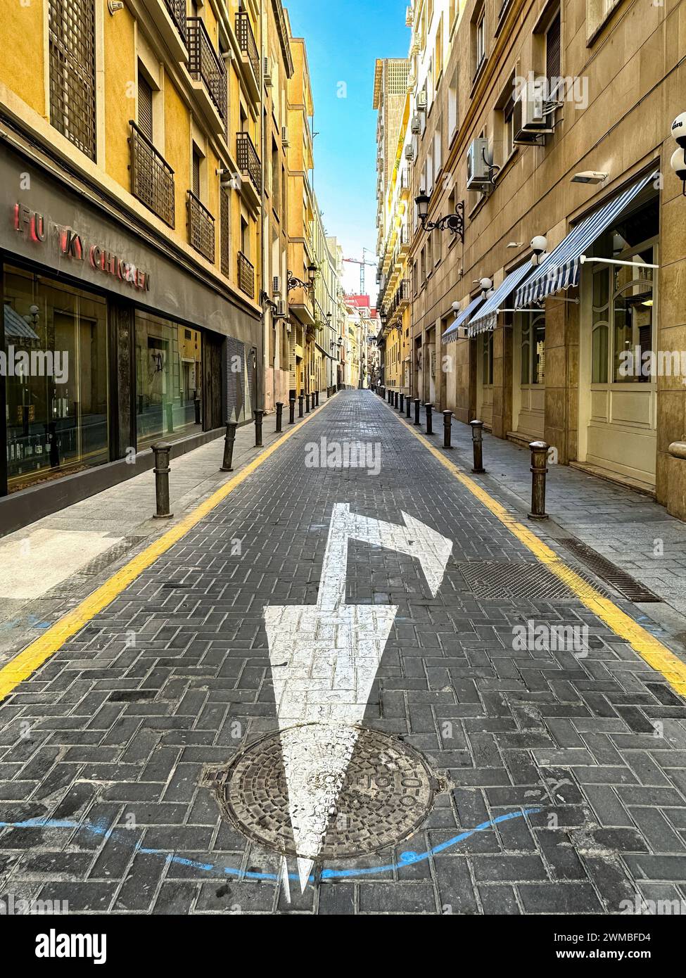 Alicante street hi-res stock photography and images - Alamy