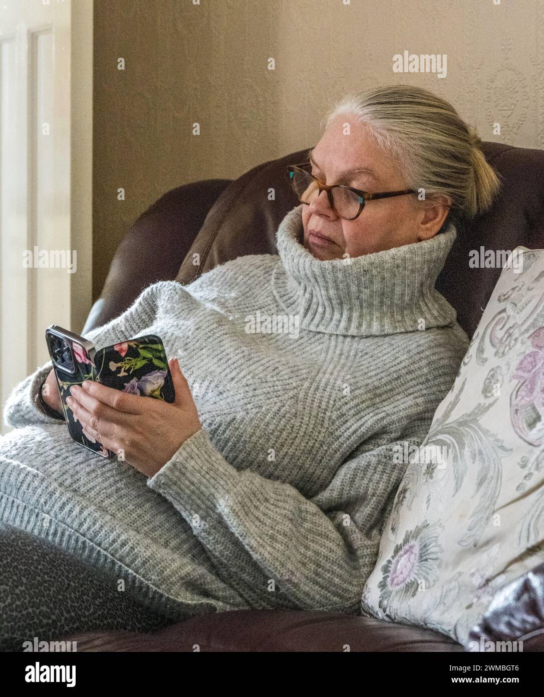 Woman lounging hi-res stock photography and images - Alamy