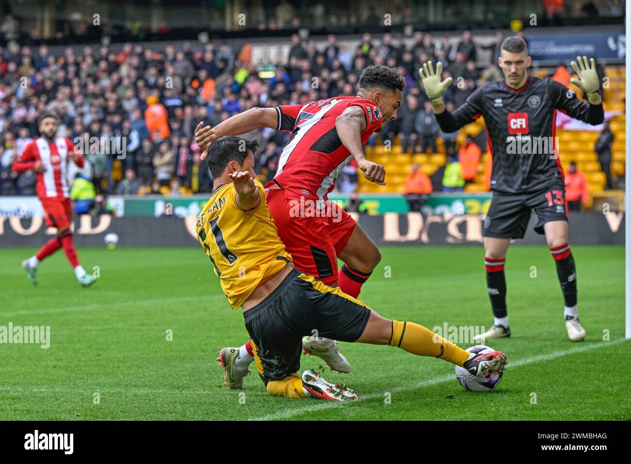 Hwang Hee-Chan of Wolverhampton Wanderers and Auston Trusty of ...