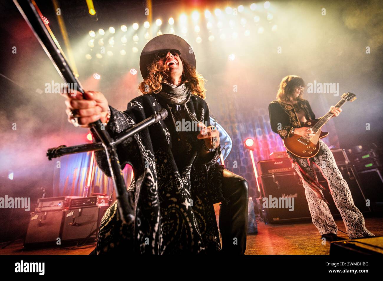 Dirty honey band hi-res stock photography and images - Alamy