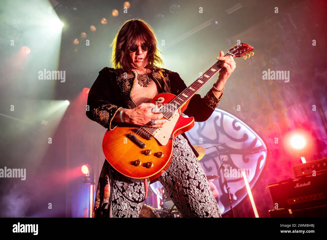 Dirty honey musician hi-res stock photography and images - Alamy