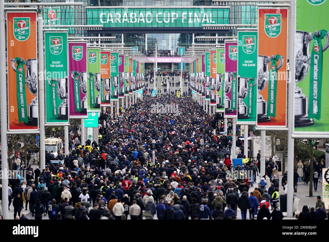 General view of fans walking on Wembley Way before the Carabao Cup ...