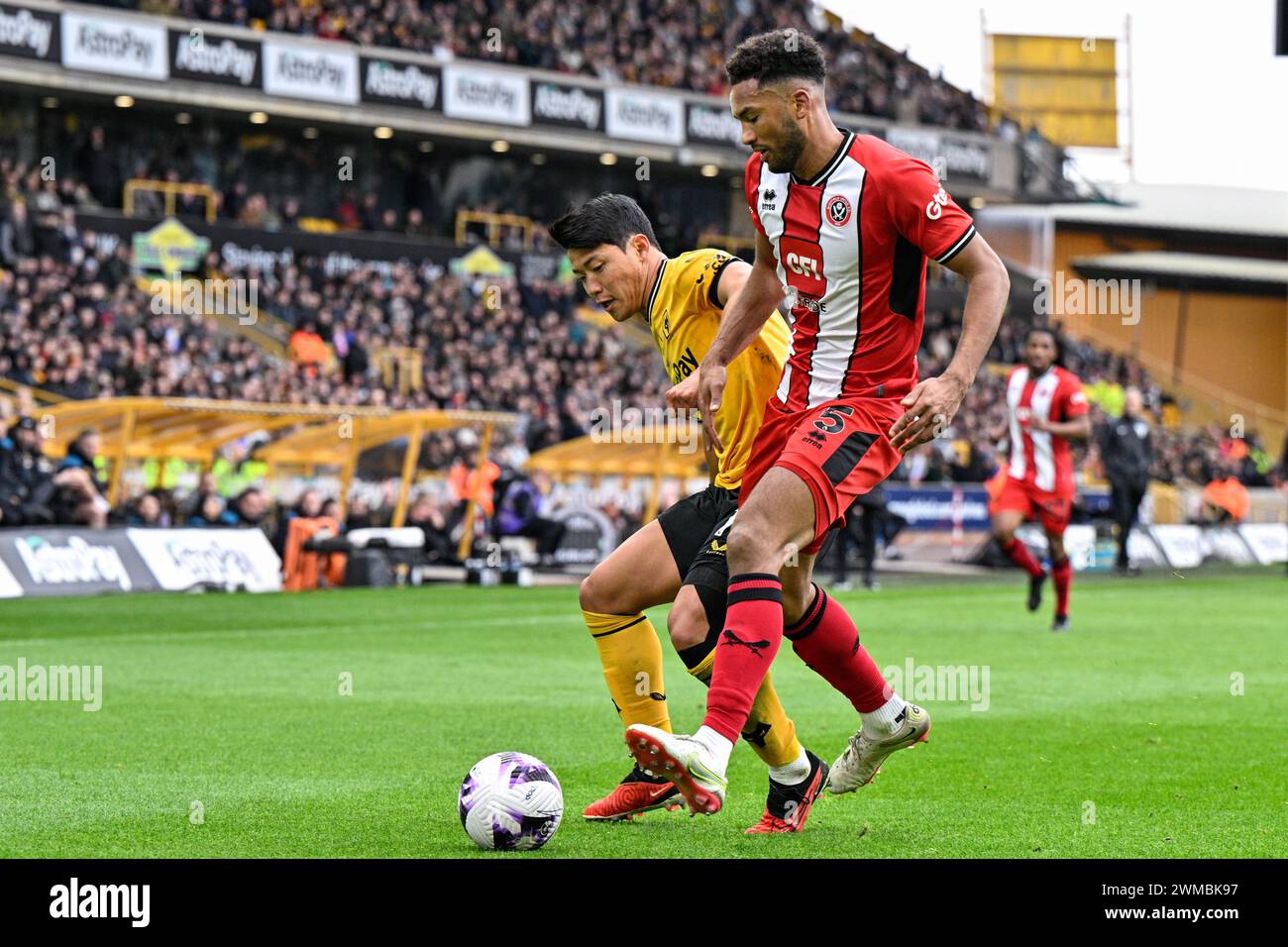 Hwang Hee-Chan of Wolverhampton Wanderers and Auston Trusty of ...
