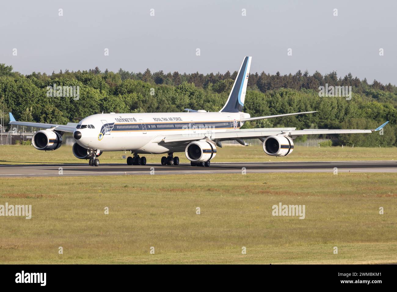 Der Airbus A340-541 A345 der Royal Thai Air Force mit der Registrierung HS-TYV MSN: 0698 landet ...