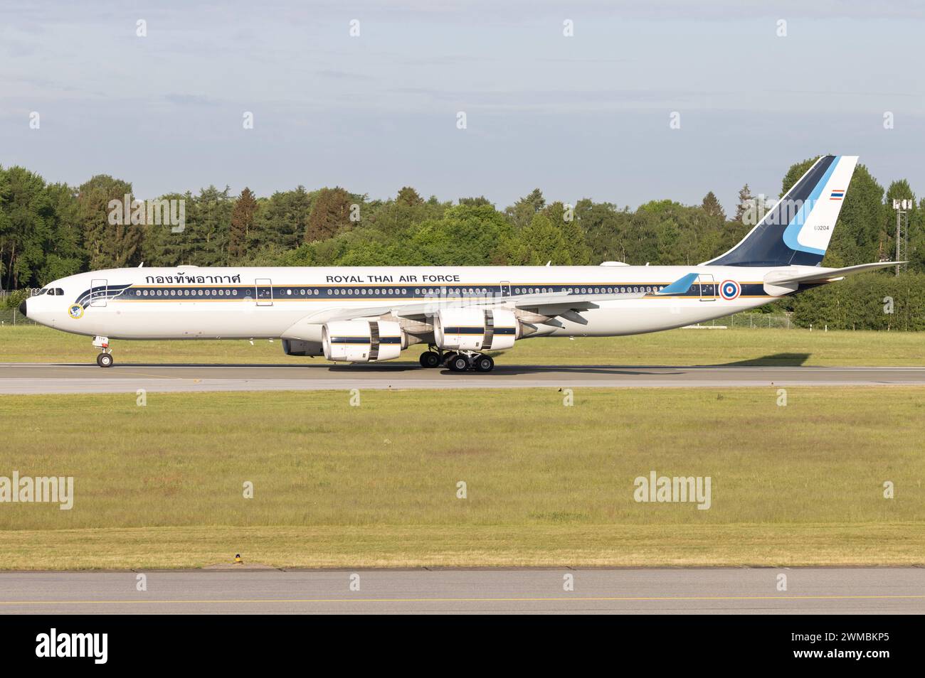 Der Airbus A340-541 A345 der Royal Thai Air Force mit der Registrierung HS-TYV MSN: 0698 landet ...