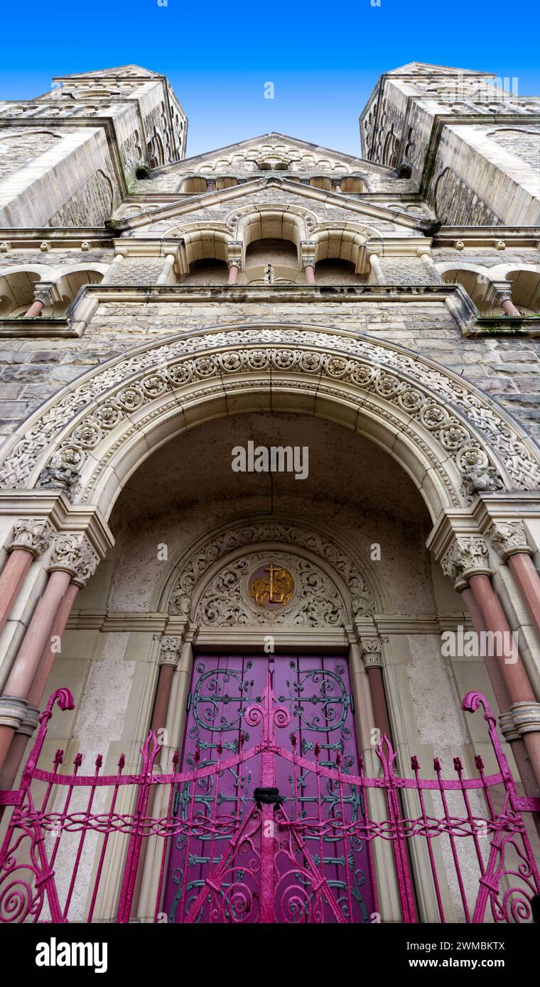 Religion temple monument famous hi-res stock photography and images - Alamy