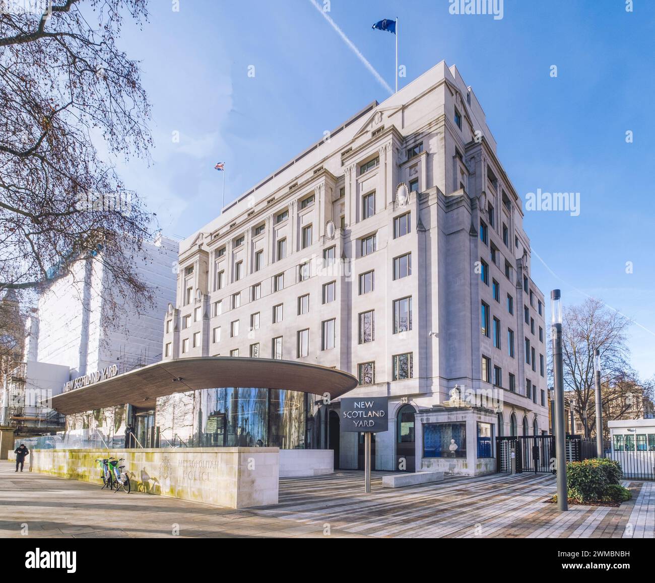 Metropolitan Police Headquarters, New Scotland Yard, Victoria ...