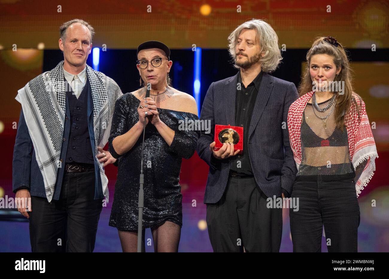 24 February 2024, Berlin: Ben Russell (l) and Servan Decle (r) wear ...