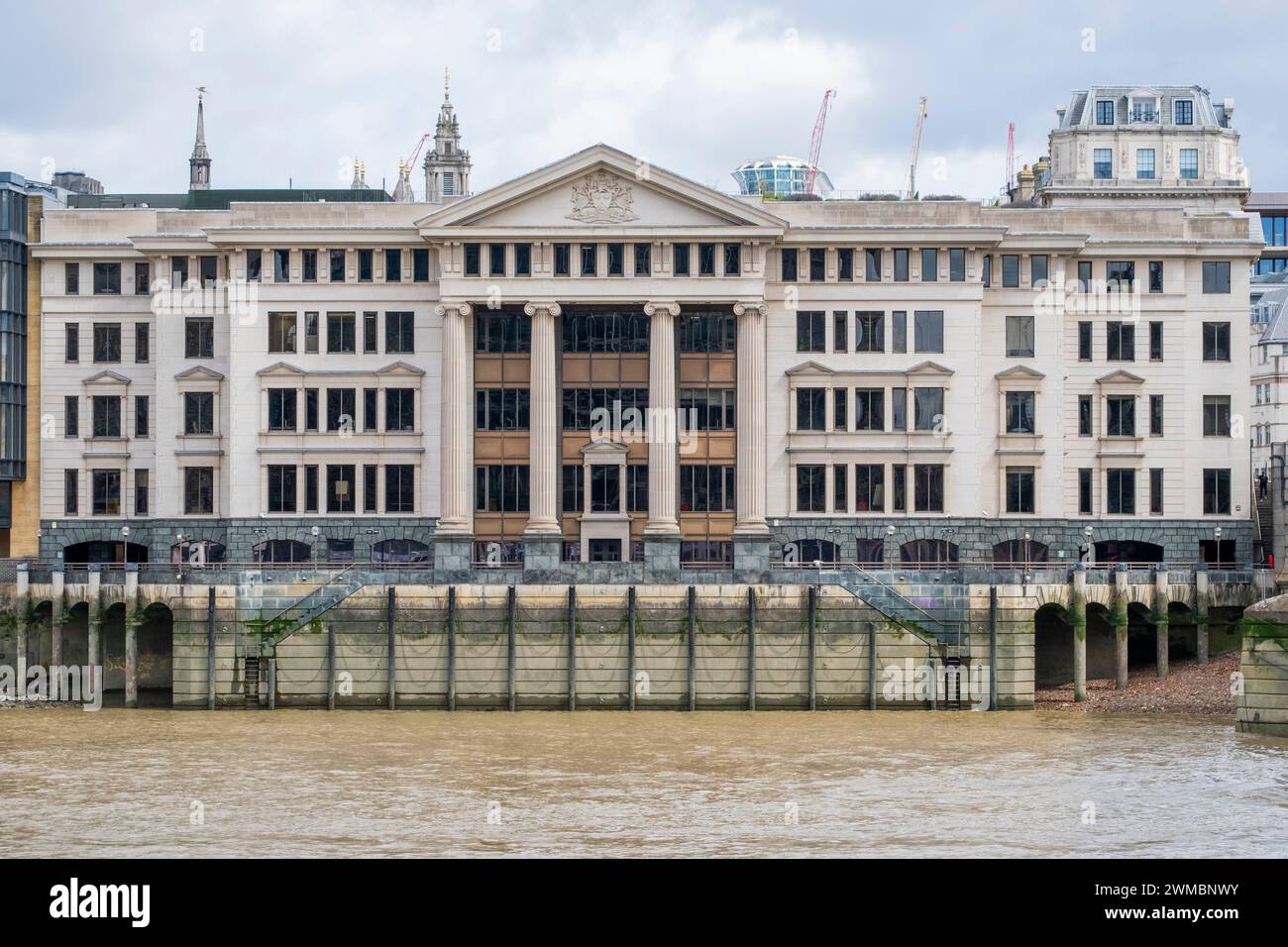 Vintner's Hall, Upper Thames Street, City of London, home of the ...