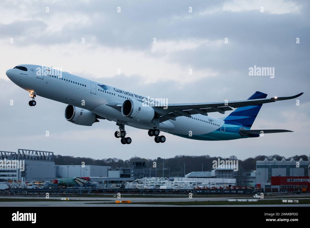 Garuda indonesia aircraft a330 hi-res stock photography and images - Alamy