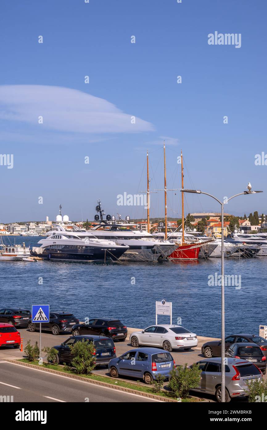 Croatia The Port Of Zadar Stock Photo - Alamy