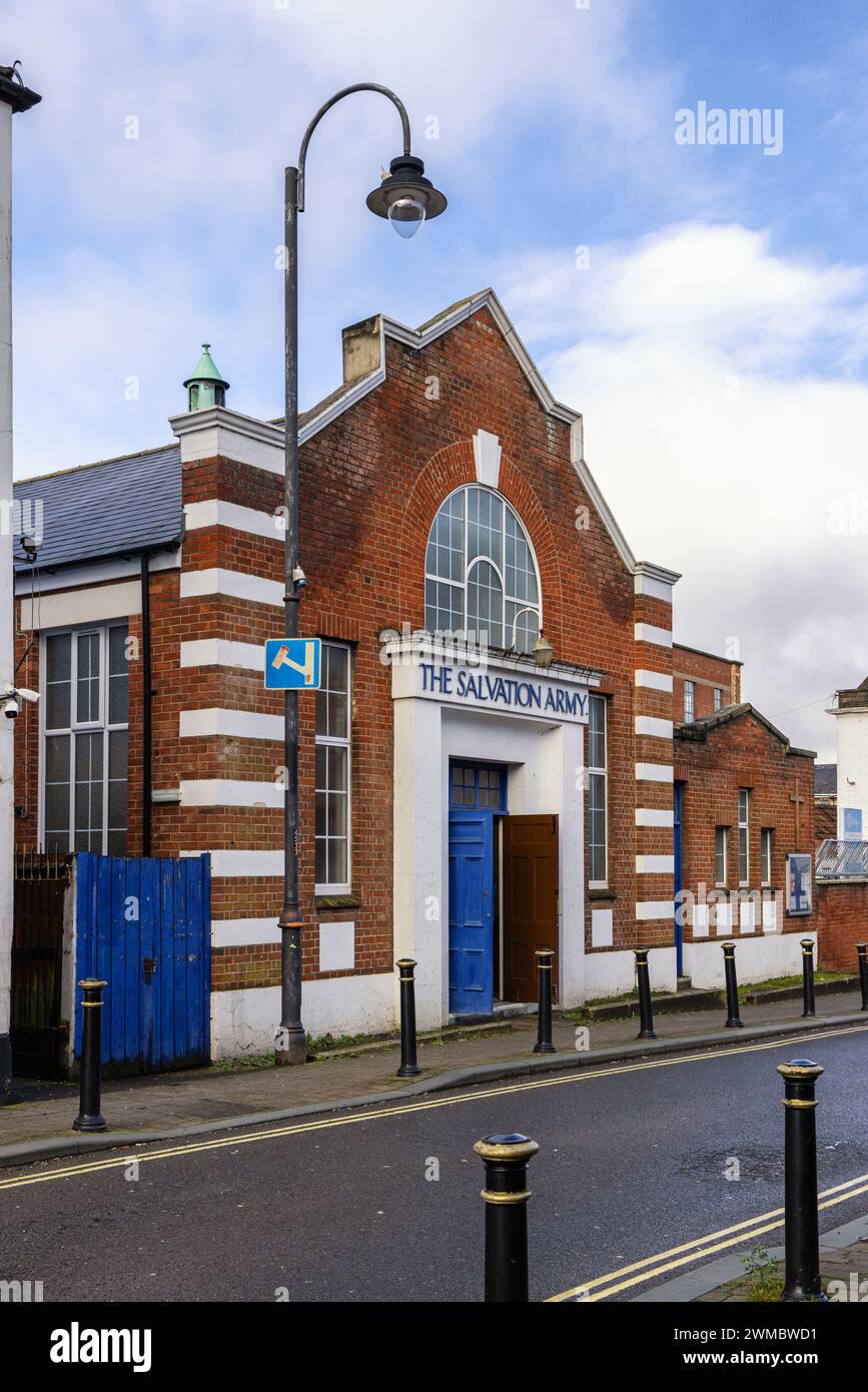 Salvation army church hi-res stock photography and images - Alamy