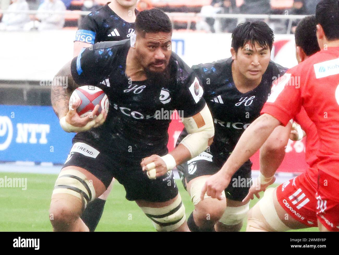 Tokyo, Japan. 25th Feb, 2024. Ricoh Black Rams lock Amato Fakatava ...