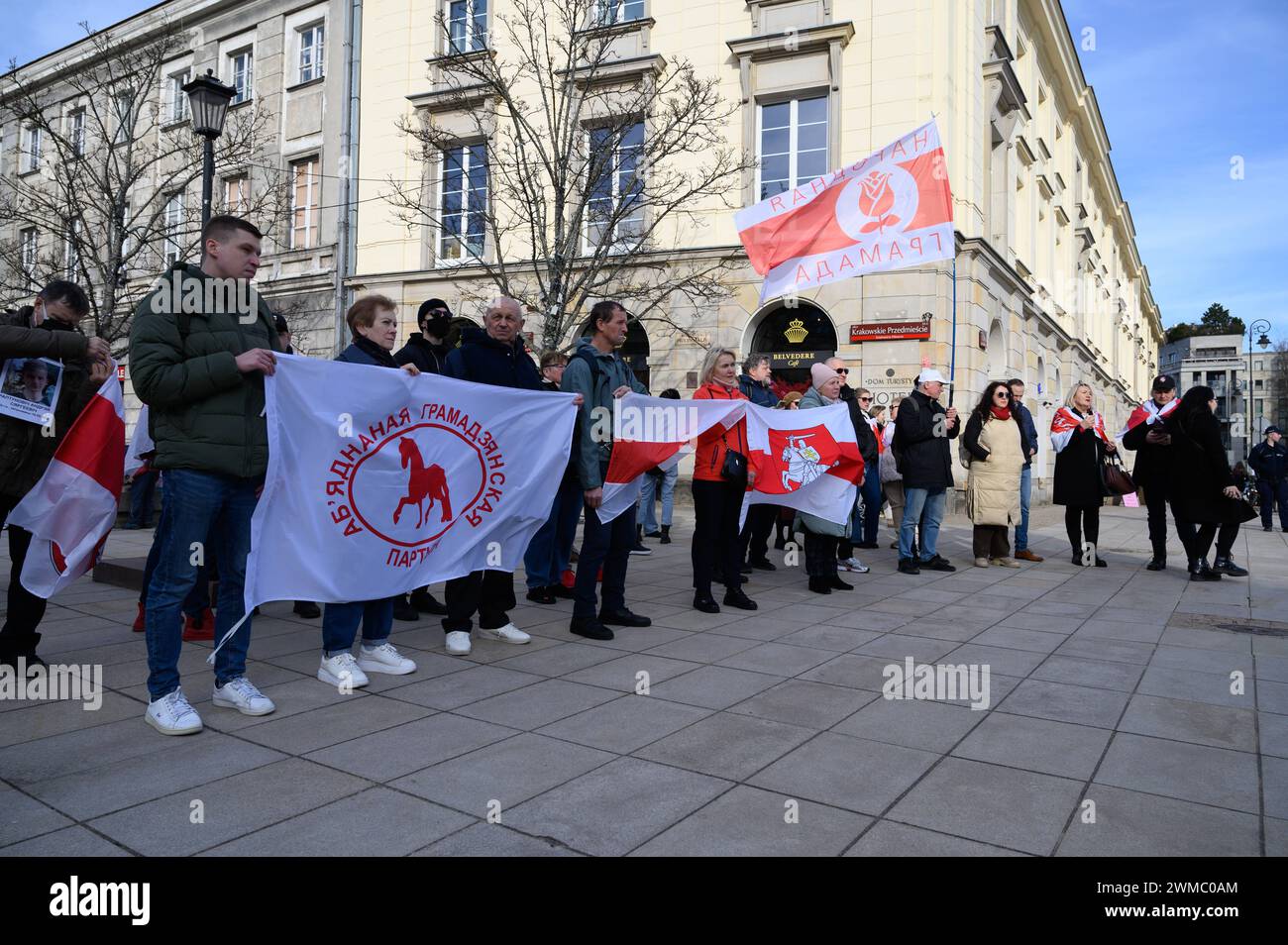 Belarusian opposition flags hi-res stock photography and images - Alamy