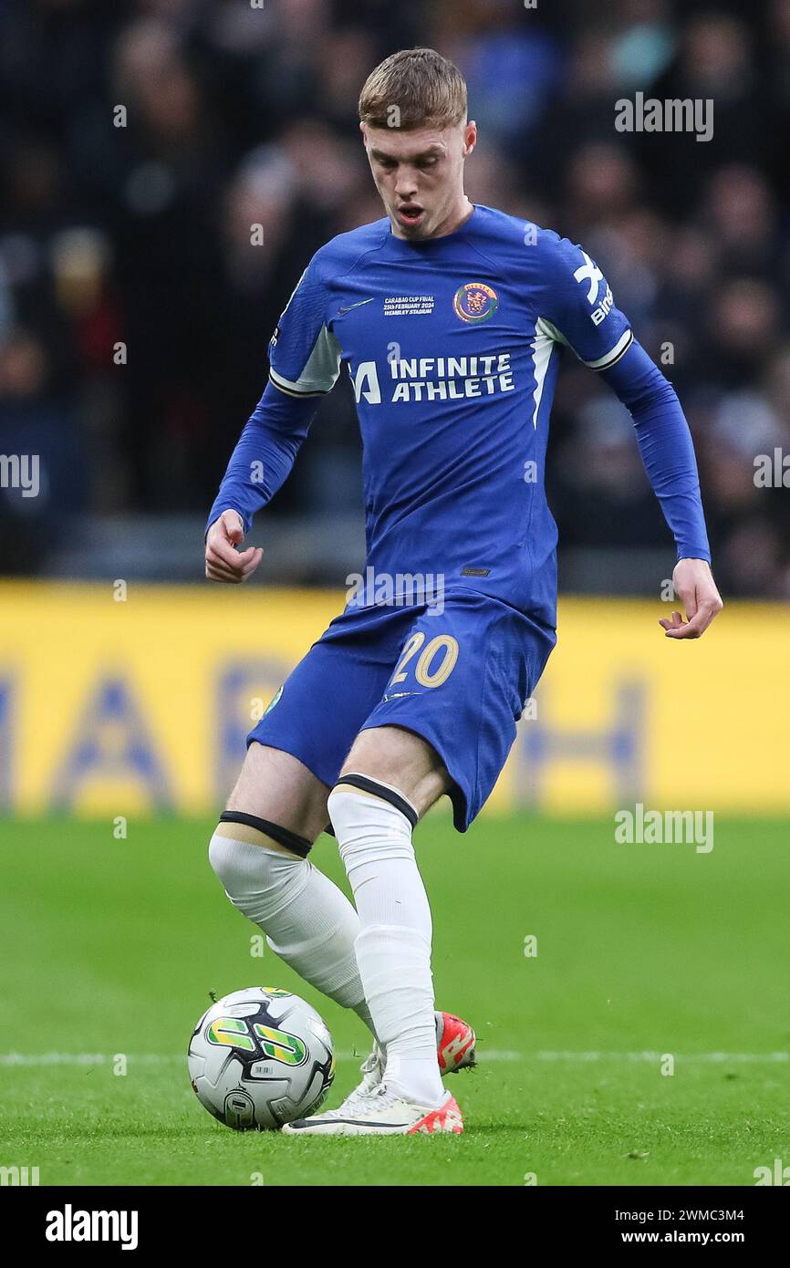 Cole palmer match ball 2024 hi-res stock photography and images - Alamy