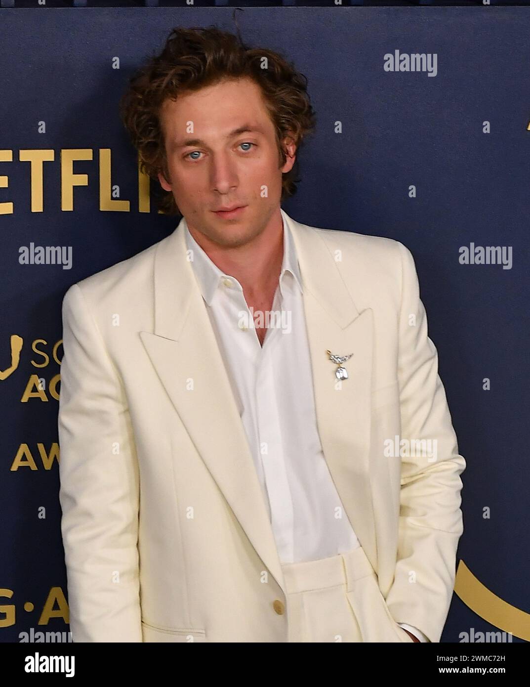 Jeremy Allen White attends the 30th Annual Screen Actors Guild Awards ...
