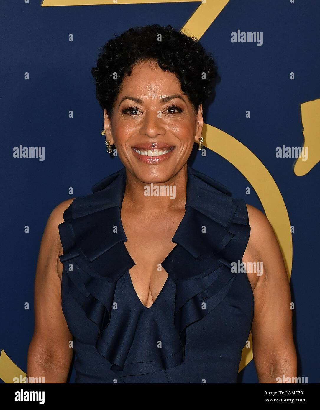 Liza Colón-Zayas attends the 30th Annual Screen Actors Guild Awards at ...