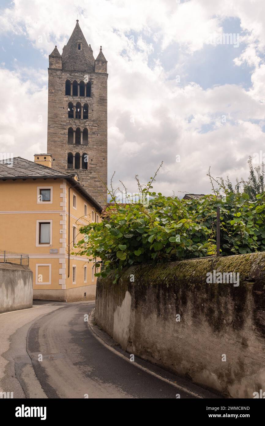 The imposing Romanesque bell tower (12th century), 44 metres high ...