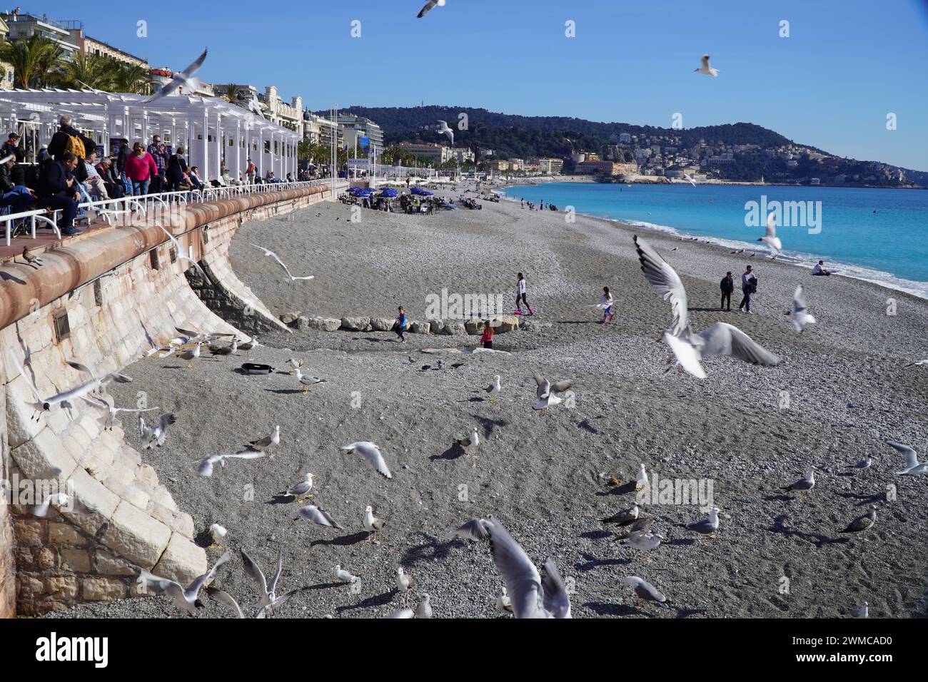 Winter in provence france hi-res stock photography and images - Alamy